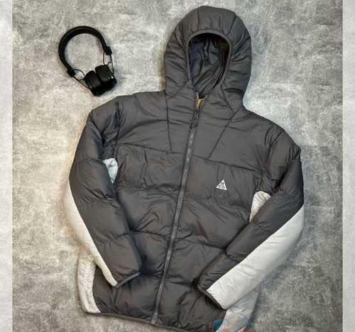 Пуховик Nike Acg lunar lake primaloft