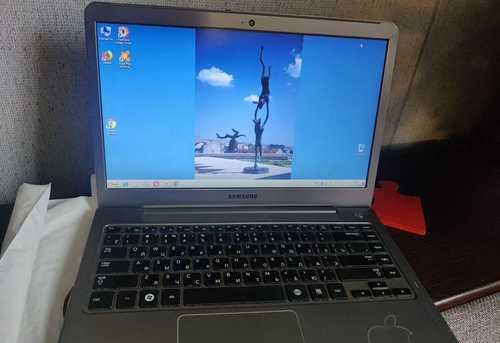 Продаю на запчасти Samsung np535u3c