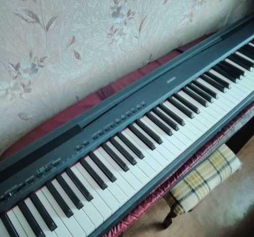 Цифровое пианино yamaha p125B 88кл