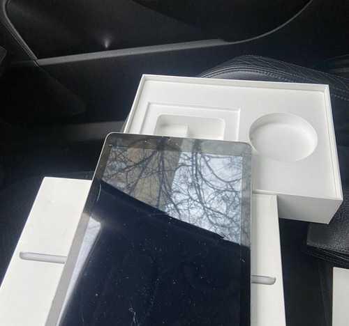iPad wifi 32gb Space Grey