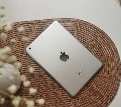 iPad Mini 2 Retina (WiFi) 32GB