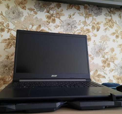 Acer aspire а715-75g