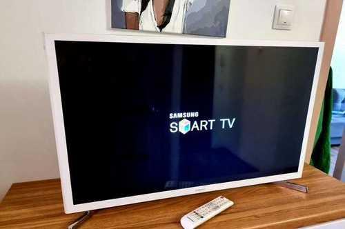 Телевизор Samsung 32"Smart TV Wi-Fi