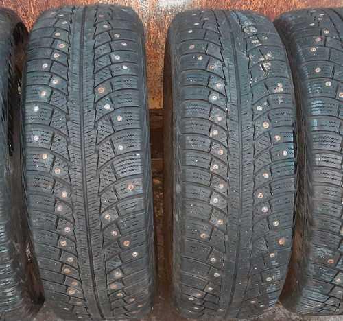 Matador MP 30 Sibir Ice 2 235/65 R17