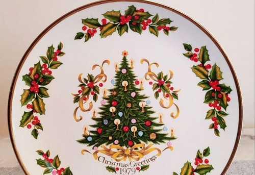 Декоративная тарелка Рождество Royal Stafford