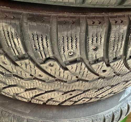 Pirelli Formula Ice 245/70 R16 107T
