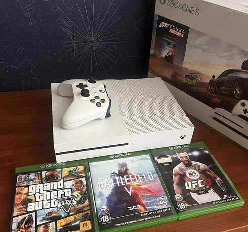 Xbox one s 1 tb + геймпад + 3 игры