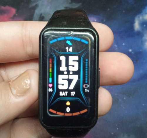 Смарт часы honor band 7