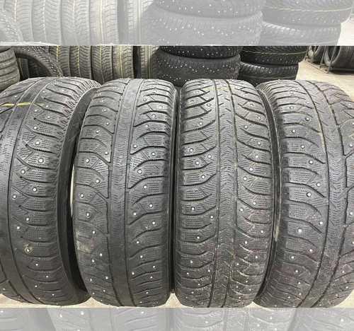 Bridgestone Ice Cruiser 7000 235/65 R17 111V