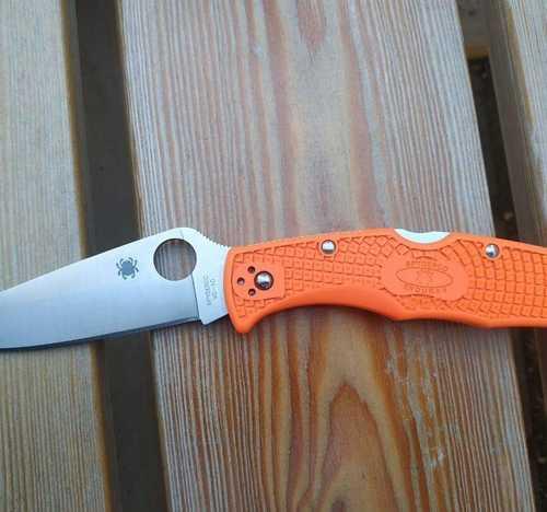 Нож Spyderco Endura