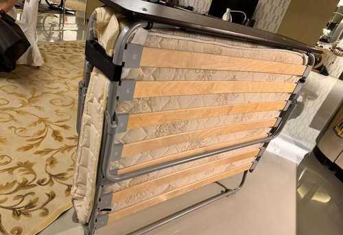 Кровать раскладушка на ламелях с матрасом