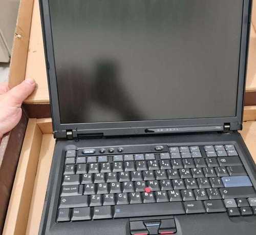 Ноутбук IBM r50e