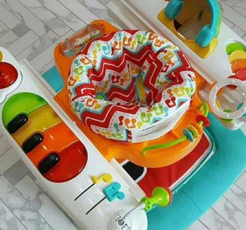 Музыкальный игровой центр Fisher-Price4 в 1