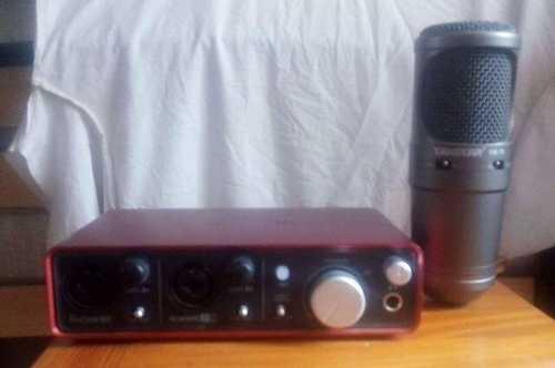 Focusrite scarlett 2i2 + микрофон takstar sm-7b