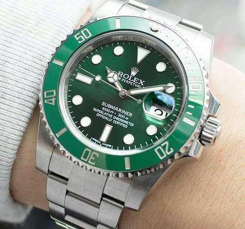 Часы Rolex Submariner Hulk