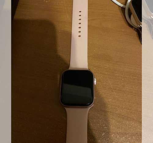 Электронные часы дизайна Apple watch