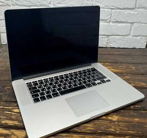 MacBook Pro 15 Early 2013 i7/ram16/ssd512/GeForce