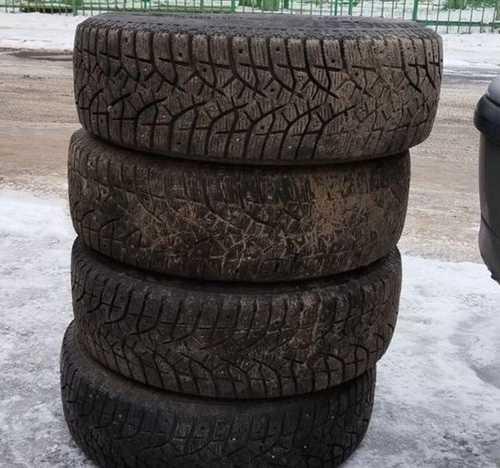 Bridgestone Blizzak Spike-02 185/65 R15