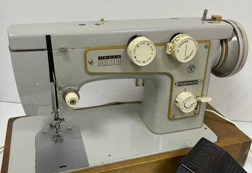 Швейная машинка Подольск 142 (30254) C