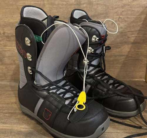 Сноубордические ботинки burton 43-44