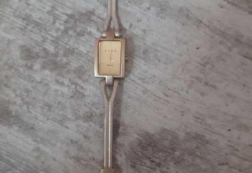 Часы avon