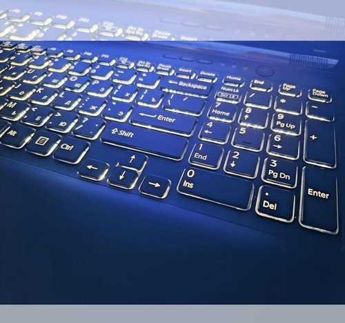 Огромный Мощный SonyVaio FHD i5 1TB SSD 8GB 2GB