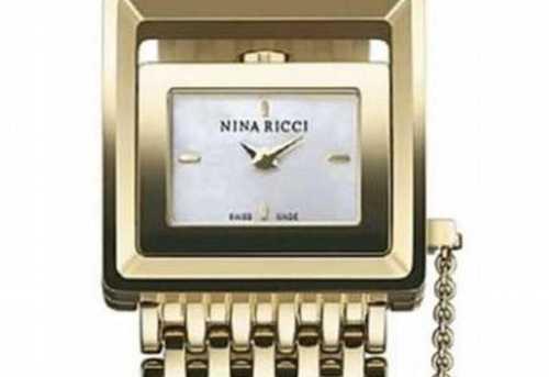 Женские классические часы Nina Ricci
