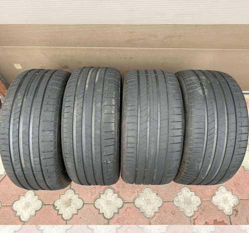 Pirelli P Zero PZ4 285/45 R21 и 315/40 R21