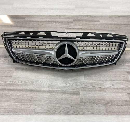 Решетка радиатора mercedes cls w 218 дорест