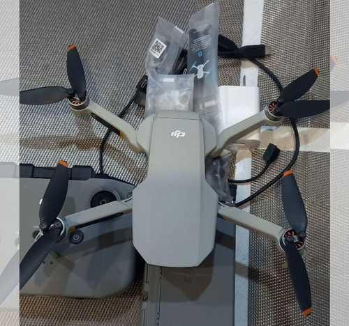 Квадрокоптер dji mini 2