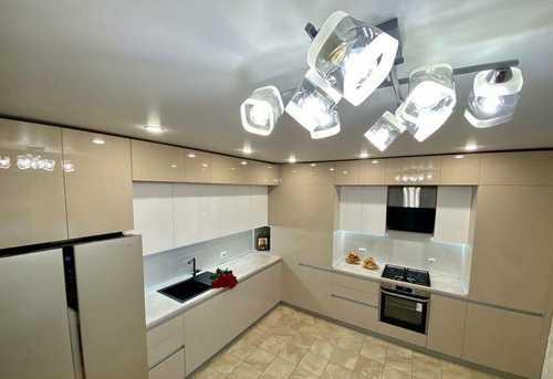 Кухня под потолок с подсветкой на заказ под ключ