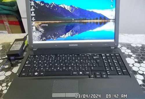 Ноутбук 15.6" Samsung NP-R525, 320 ГБ, Phenom II N970, RAM 4 ГБ, Radeon HD 6470M 1 ГБ