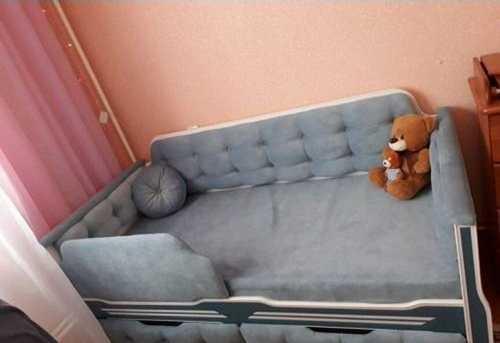 Мягкая Детская Кроватка с большим ящиком