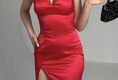 Красное платье мини s