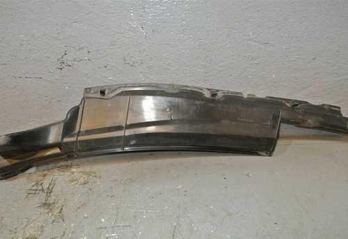 Решетка стеклоочистителя Mazda 3 (BK) 2002-2009