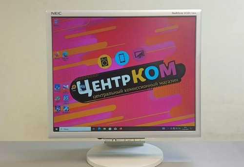 Монитор NEC 17 " 75 Гц