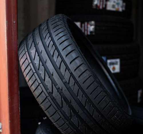 Sailun Atrezzo ZSR 255/35 R18 94Y