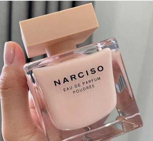 Женский парфюм Narciso Rodriguez Poudree