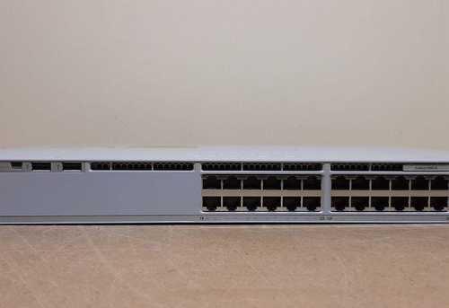 Коммутатор Cisco C9200L-24T-4G-RE