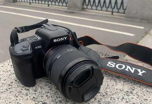 Зеркальный фотоаппарат Sony alpha300