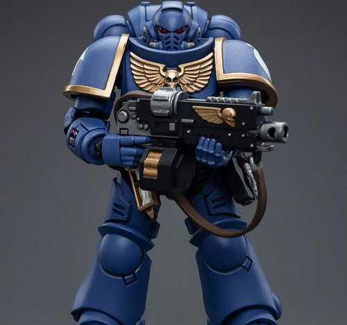 JoyToy Warhammer 40k (Ultramarines Intercessors)