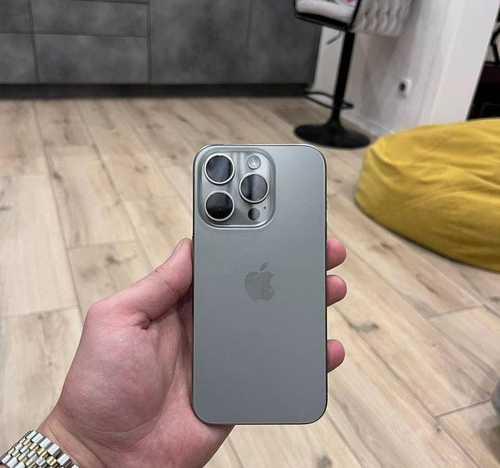 iPhone 15 Pro, 256 ГБ