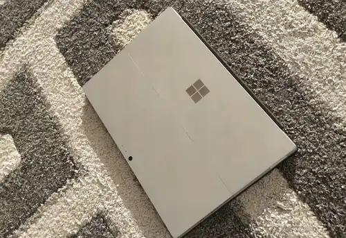 Microsoft Surface pro 6 Like New