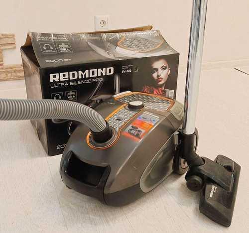 Пылесос redmond RV-322