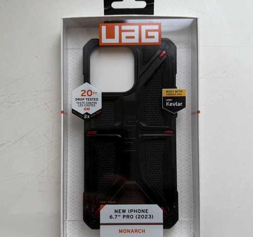 Чехол UAG Monarch на iPhone 15 Pro Max