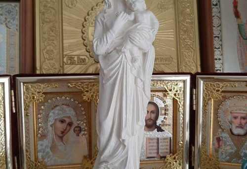 Статуэтка Богородица с младенцем