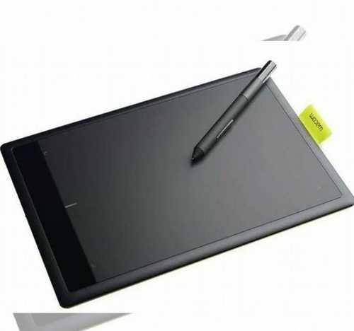 Графический планшет Wacom One M