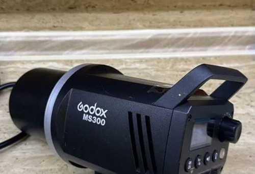 Импульсный свет godox MS 300