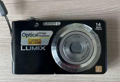 Компактный фотоаппарат lumix