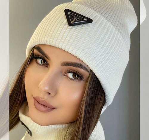 Шапка и шарф prada комплект